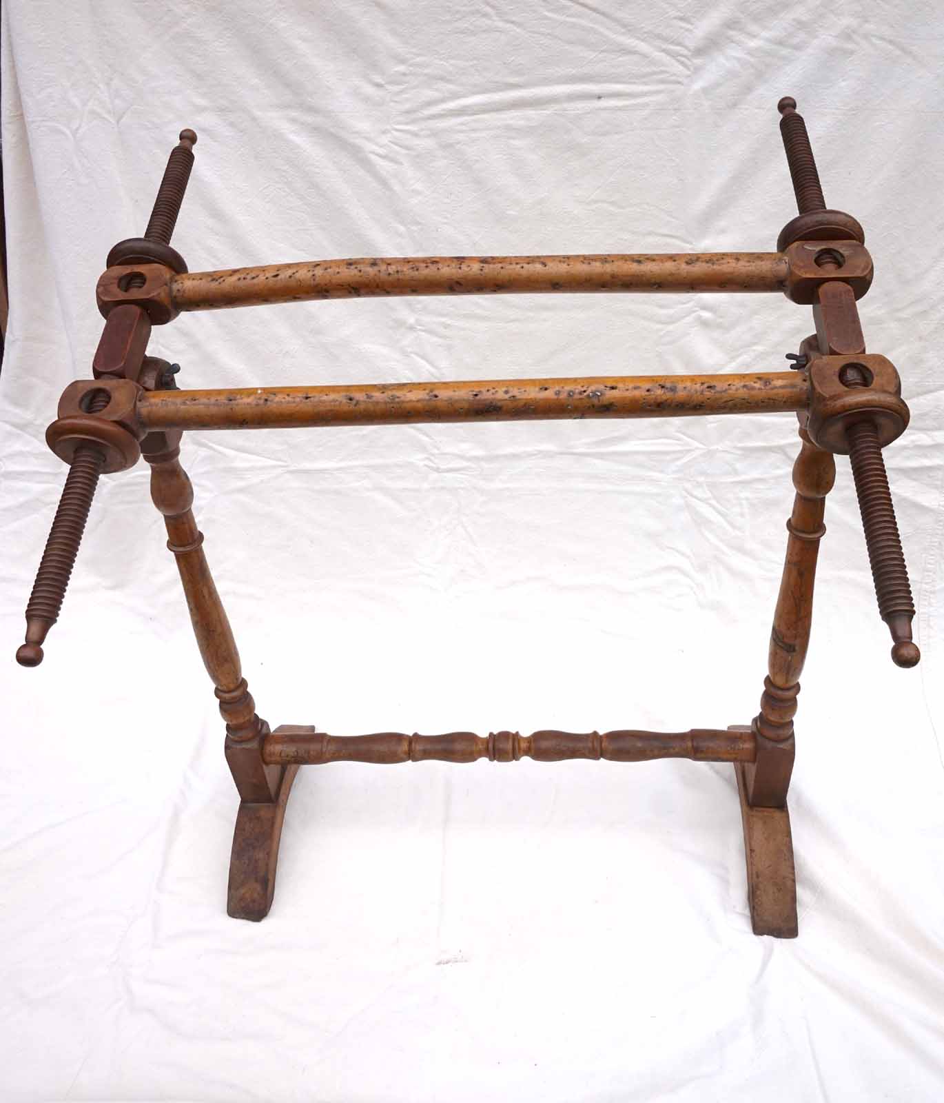 Embroidery Floor Stand Frame Cross Stitch Stand Embroidery Rack